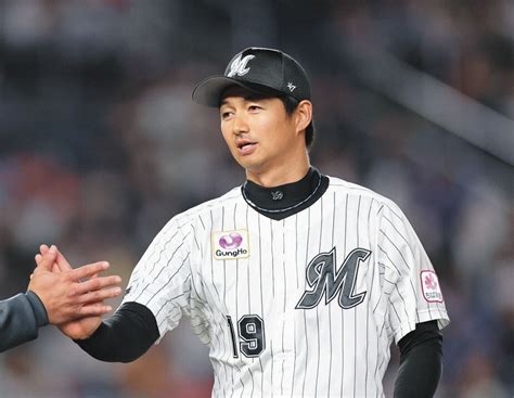 Yahooオークション 唐川侑己 千葉ロッテマリーンズ 投手 背番号19