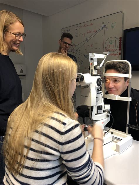 Association Optometry Friends