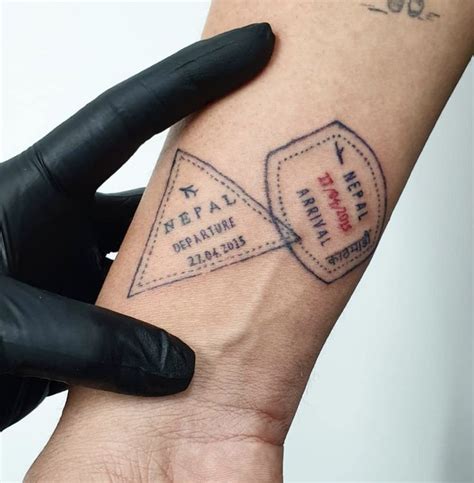 Passaporte Carimbo Tattoo Em 2024 Tatoo Tattoo Viagens Viagens