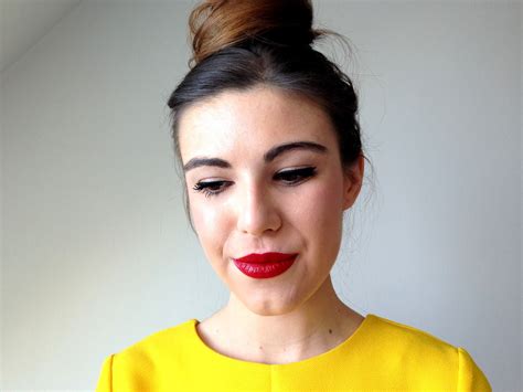 Quel Maquillage Adopter Avec Une Robe Jaune The Mariette Blog