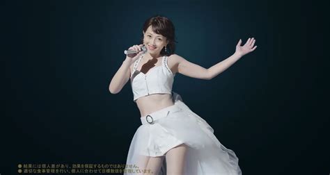 ライザップcmで50代の浅香唯が大変身！ 88kg減の美ボディを披露！