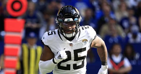 James Robinson Giants Agree To Contract Amid Saquon Barkley Rumors