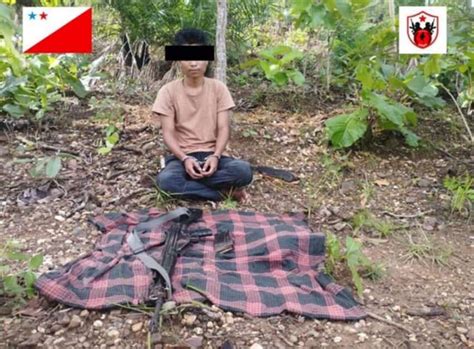 ဂန့်ဂေါမြို့နယ်တွင် မြစ်ဆိပ်သို့ ရေချိုးဆင်းလာသော ရဲ ၁ ဦးကို လက်နက်ခဲယမ
