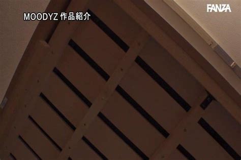 Miab 067 ヤリチン後輩が2段ベッドなのにボクを無視して毎晩セフレ連れ込み暴走ピストン 鬱勃起ビンビンの悔シコ男子寮生活！ 百永さりな 若宮穂乃 Post2 無料av動画