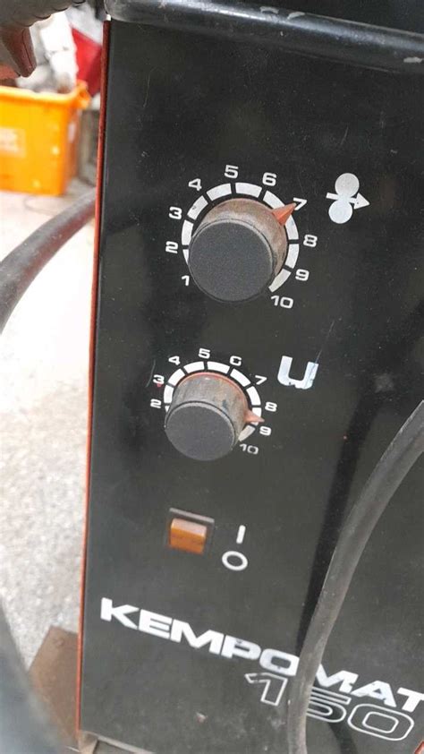 Lot 825 Kemppi 150 Mig Welder