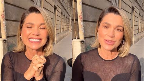 No M Xico A Atriz Fl Via Alessandra Posta Fotos Vestindo Apenas A Parte Inferior Do Biqu Ni E