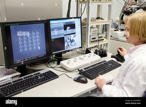 Focused Ion Beam Fib Nanofabrication Laboratory Dual Beam Fib Helios