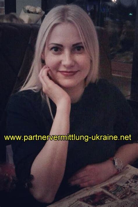 Partnervermittlung Svetlana Eine Attraktive Dame Aus Dnenr Auf Partnersuche