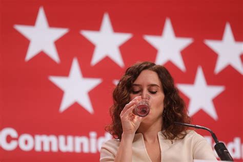 Ayuso en su balance anual Madrid tiene la mejor sanidad de España Noticias de Madrid EL PAÍS