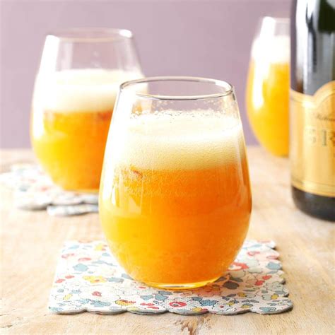Sparkling Peach Bellinis Recipe Taste Of Home
