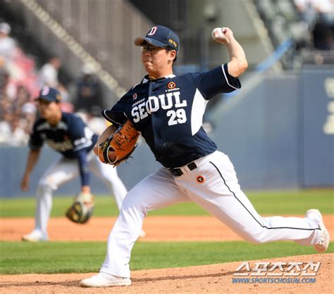 선수는 매일도 괜찮다는데 등판 횟수 1·2위 모두 두산 국민타자에겐 미안한 이름들 고척브리핑