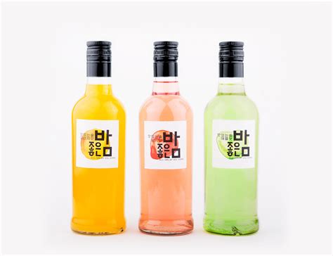 '좋은 밤'이 라는 소주. Soju by Unblvbl. Design concept on Behance