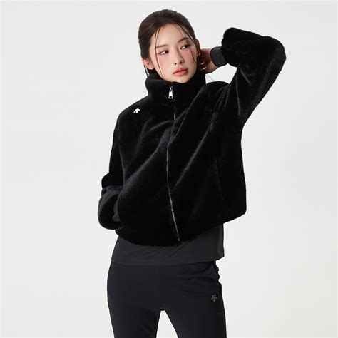 데상트 여성 에코밍크 숏 자켓 So322skt92 위시버킷