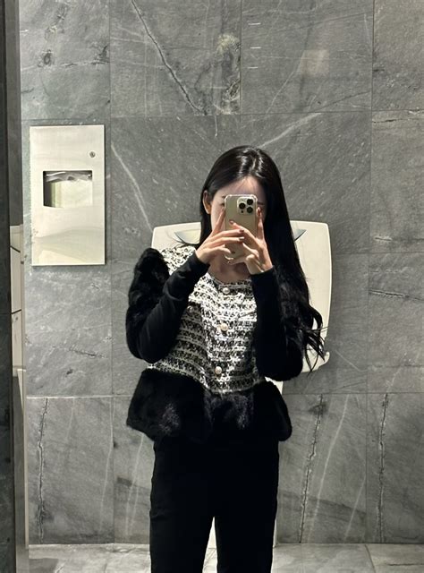 트위드 밍크 퍼 반팔 조끼 자켓 에이블리