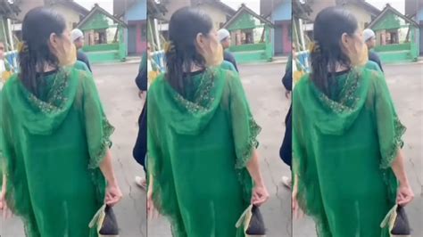 Foto Viral Wanita Lebaran Pakai Baju Tipis