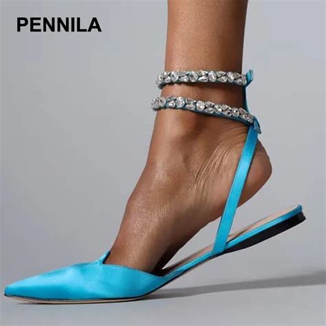 Talons plats en cristal brillant pour femmes chaussures à bout pointu