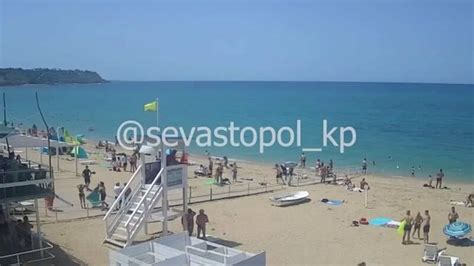 Удар ВСУ ракетами Atacms по пляжу в Севастополе Жуткие кадры записали камеры видеонаблюдения на