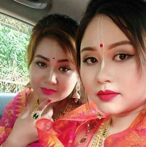 Manipuri Girl Beautiful Eyes Beautiful People Posing Guide Indian