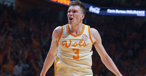 Dalton Knecht Named Sec Player Of The Week For Fourth Time