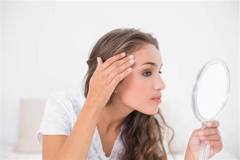 Forehead Bumps What Are They And How Can You Get Rid Of Them Creative