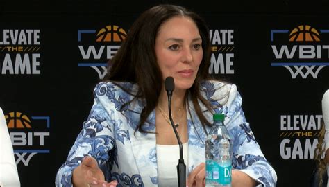 Adia Barnes Leaving Arizona For Head Coaching Job At Smu Arizona