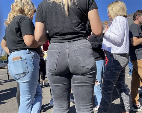 Thick Pawg Cakes On Display In Black Denim Oc Tight Jeans Forum