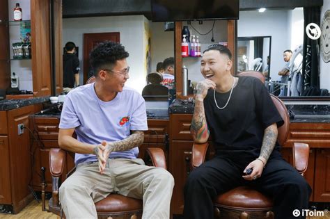 Барберууд Эрэгтэй хүний хувьд үсээ засуулах нь эмэгтэйчүүдийн нүүр будахтай ижил чухал зүйл