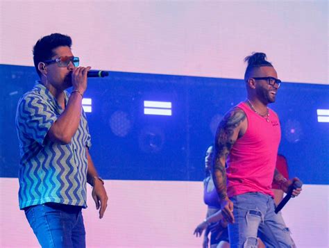Chyno Y Nacho Impactaron Juntos En Los Premios Heat 2024