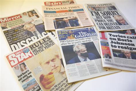 Downing Street Apologises To Queen For Lockdown Parties