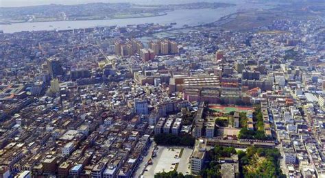 广东汕尾陆丰市一个大镇 是全国重点镇 拥有元山寺景区