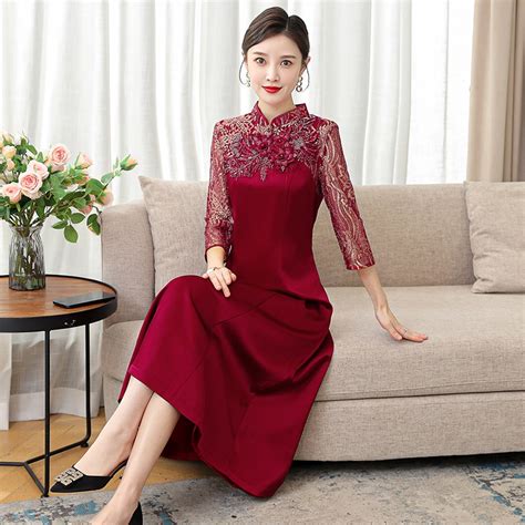 媽媽宴會 旗袍 禮服 年 新款 高端 喜慶 紅色 刺繡 氣質 連衣裙子 女 春秋 高端宴會禮服 新款旗袍 蝦皮購物