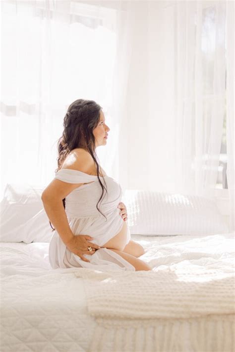 Intimate Maternity Boudoir Photography Phoenix Arizona