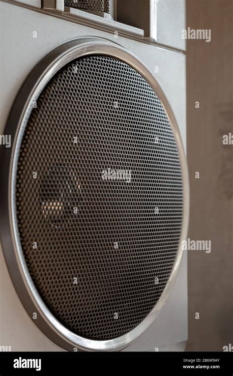 Tape Speaker Column Vintage Audio Stereo Bass Speaker Side View Close Up Selective Focus