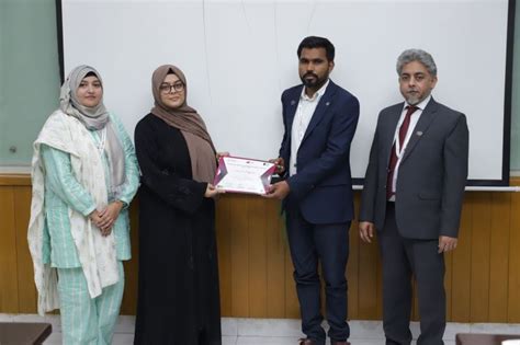 Universityoflahore Lbs Research Dr Muhammad Rafiq