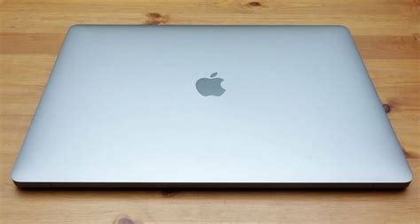 Review Apple Macbook Pro Pickr