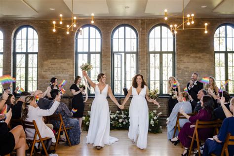 Understory Columbus Lgbtq Wedding Kate Joslyn Amy Ann Photography