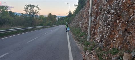 Акција за чистење на магистралниот пат до Свети Наум Ohridnews