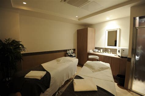 Massage Envy Therapists Accused Of Sexual Assault By Over 180 Women