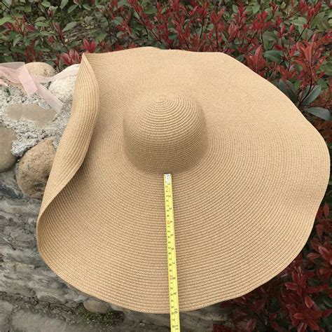 27 Inches Diameter Womens Wide Brim Straw Hat Floppy Foldable Roll Up
