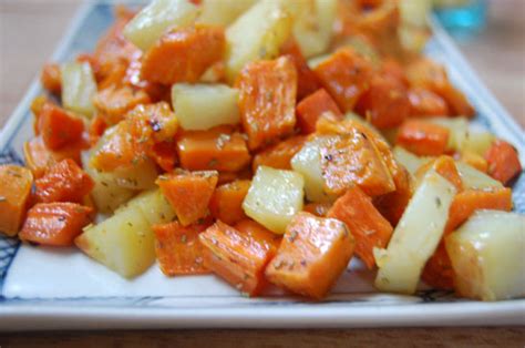 Garlic And Rosemary Roasted Root Vegetables