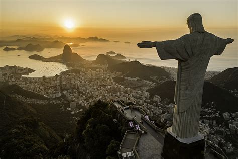Cristo Redentor O Cartão Postal Mais Famoso Do Rio Blog Águia Branca
