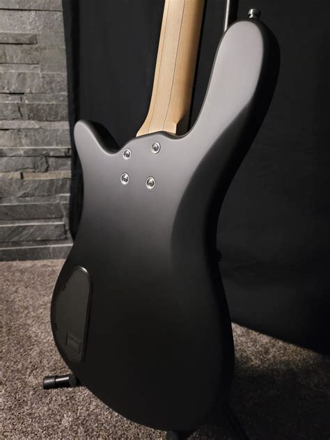 Warwick Rockbass Artist Line Robert Trujillo Signature 4 Stringsold