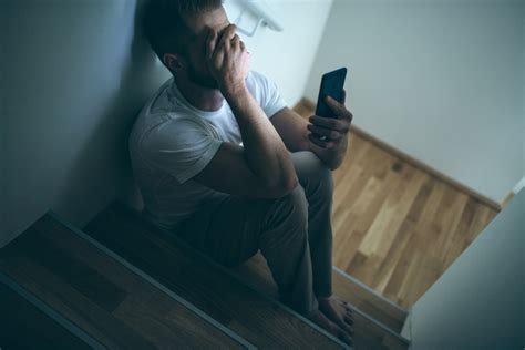 We Spoke To People Who Started Using Chatgpt As Their Therapist