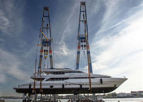 44m Heesen Yacht Brazil Relaunched Following Refit Syt
