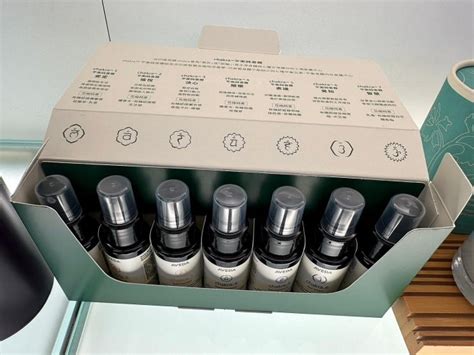 Aveda Chakra氣卦系列 迷你chakra 平衡純香霧 30ml 1~7號旅行組 特價5800元 Yahoo奇摩拍賣