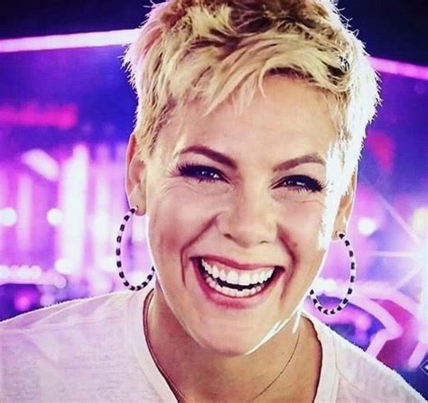 Medium Hair Styles Short Hair Styles Pink Singer Pink Photo