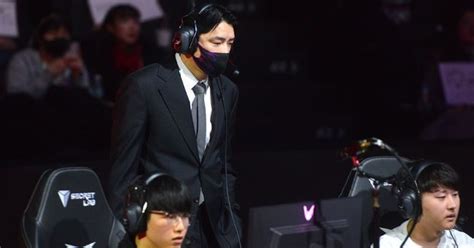 ‘2연승 뒤 2연패강동훈 감독 안 좋은 모습들 많이 나와”