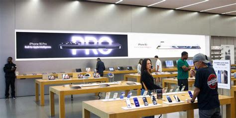 Iphone供應鏈大轉向！蘋果計劃「全面脫中」2026年前遷往印度