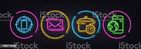 스마트 폰 대상 메신저 메일 및 끓는 팬 최소 라인 아이콘 웹 응용 프로그램의 경우 벡터 인쇄 Brand Name Smart