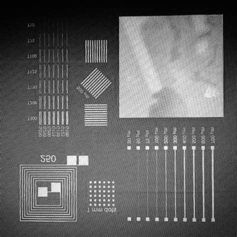 Grid Raster Systeme Poster Design